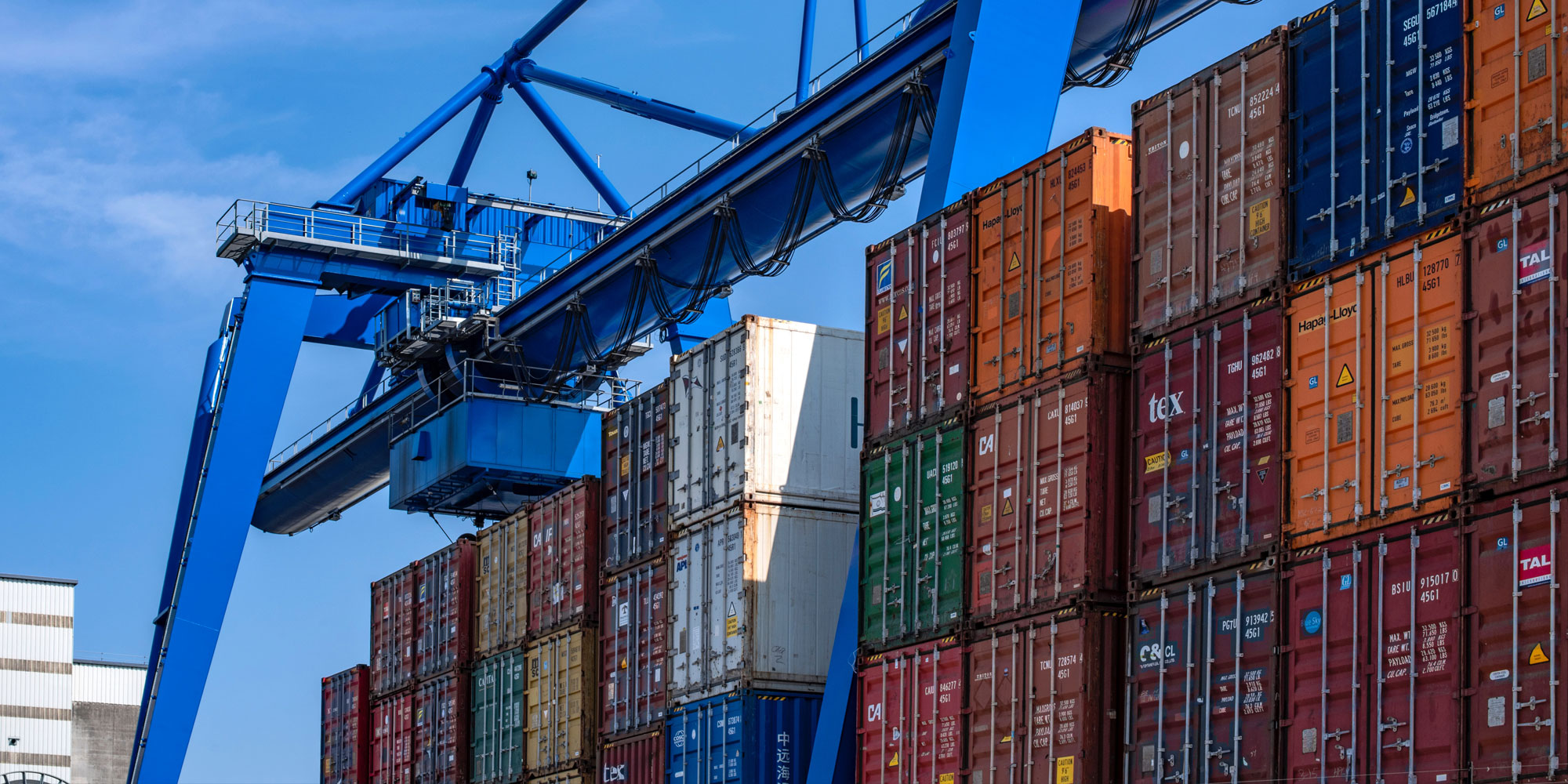 Efficiently Managed Supply Chain | SIMBA Chain