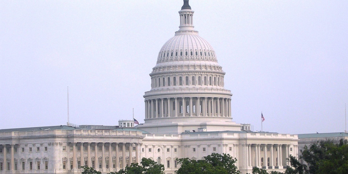 Decentralized Government: How Blockchain Can Streamline Government ...